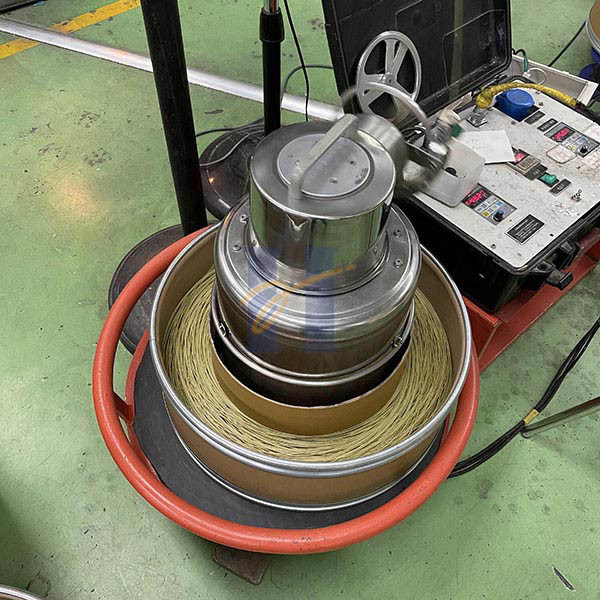 G652D 4 Core Fiber Optic Cable Polyethylene Sheath 1kg/Km